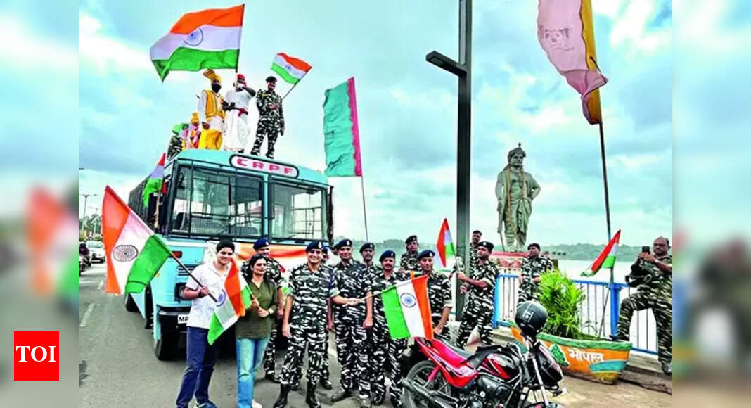 Patriotic Songs: Crpf Rally Welcomed Across City | Bhopal News - Times ...
