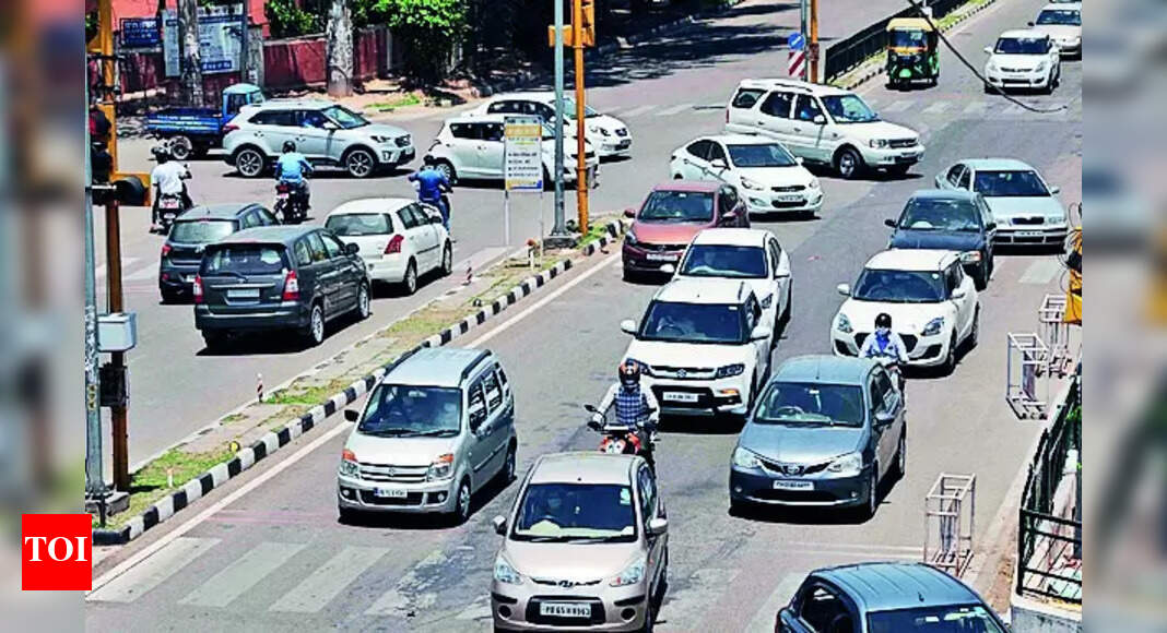 Roundabouts: Roundabouts Straightest Way To Road Safety: Experts ...