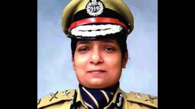 Top Cop: Noida Top Cop Awarded Utkrisht Seva Padak | Noida News - Times ...
