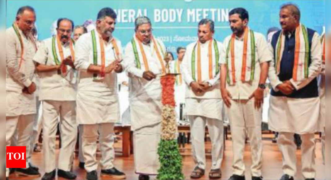 Let’s give others a chance after 30 months, Muniyappa tells seniors ...