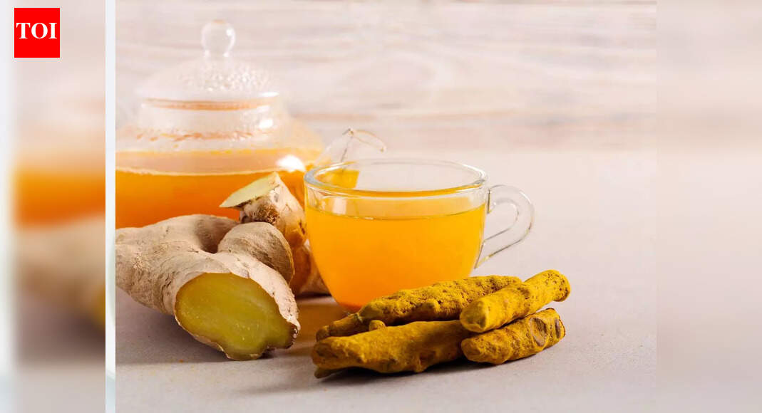 5 Benefits of drinking Ginger Turmeric drink early morning