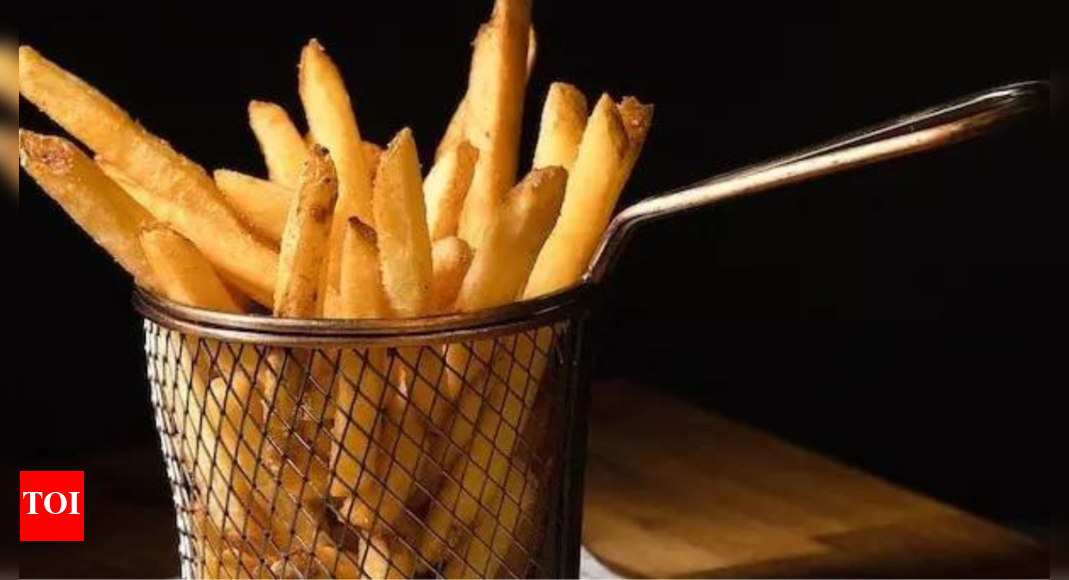 Gen Z: Gen Z talks health but eats snacks for meals - Times of India