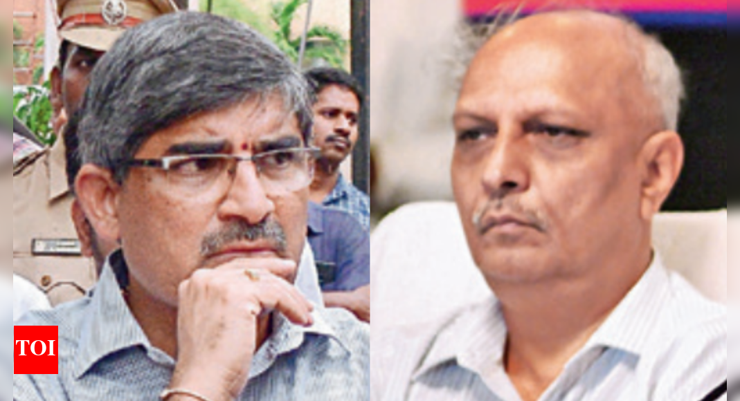 Vancouver: Retd Ias & Ips Officers In Saffron Fold To Battle Brs ...