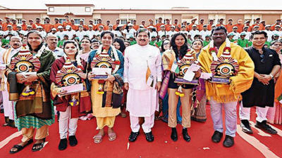 Independence Day: Alva’s Honours Achievers On I-day | Mangaluru News ...