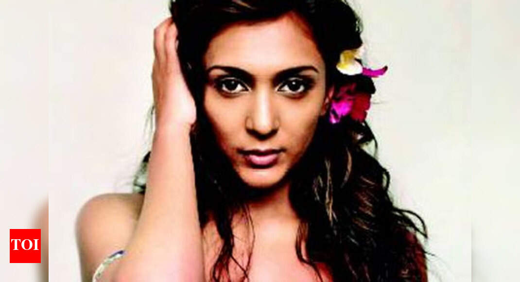 Marriage next year: Shveta Salve - Times of India