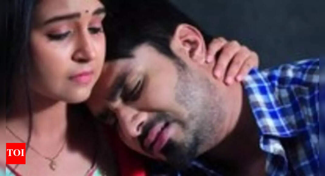 Gattimela: Family members learn about Vikranth's death - Times of India