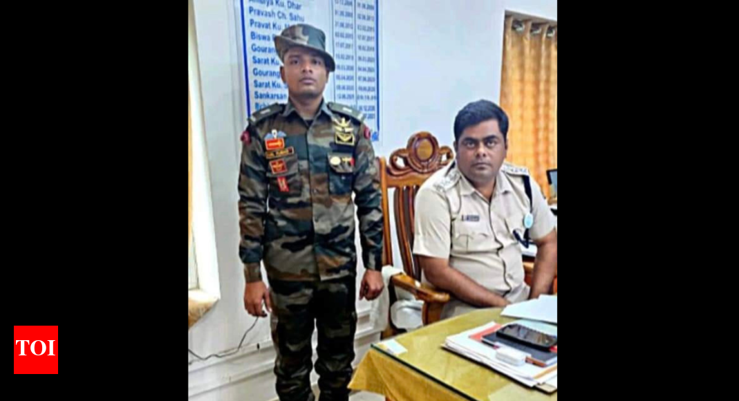 Puri man held for posing as army officer at Independence Day parade | Bhubaneswar News - Times ...