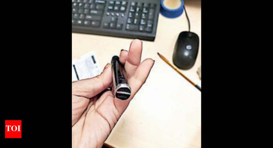 Jamnagar Bank: Spy cam in women's toilet in Jamnagar bank | Rajkot News ...