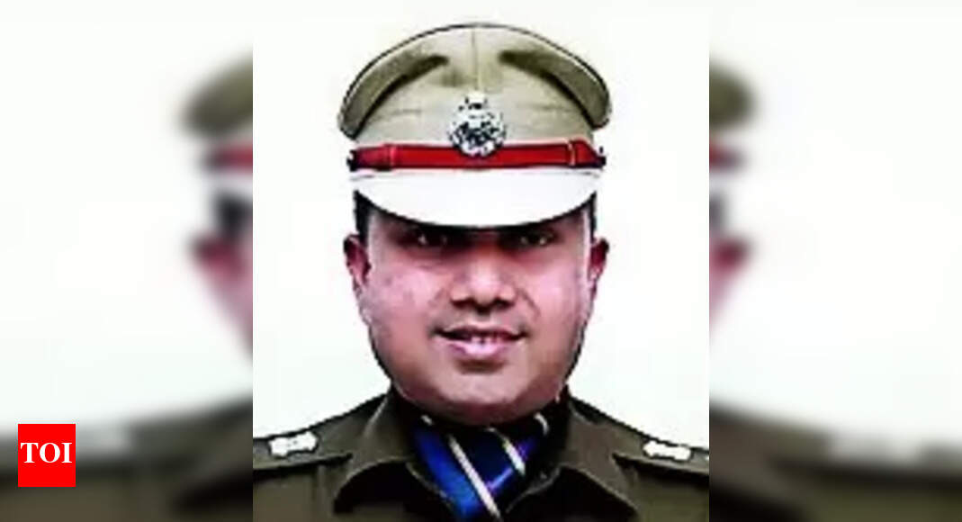 SSP Mathura: Ssp Mathura, 4 Other Cops Get Cm’s Medal | Lucknow News ...