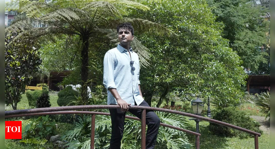 Music video 'O Mahi' is a visual saga of love and longing | Bengali ...