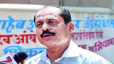 Sachin Waze denied bail in Rs 9 lakh bars extortion case | Mumbai News - Times of India