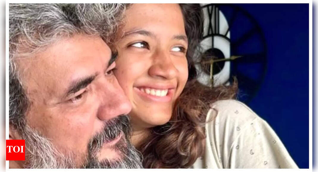 Lokesh Gupte wishes his daughter Shubhavi Gupte on her birthday with a ...