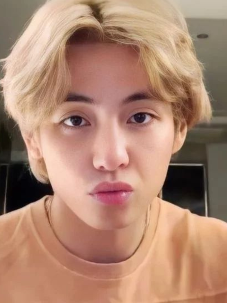 BTS V’s Simple, Effective Beauty Regimen For Glowing Skin | Times Now