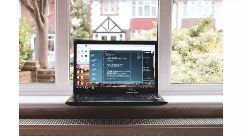 Laptop running slow, not starting, trackpad not working and other ...