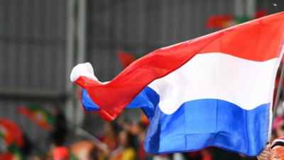 Dutch ruling conservatives say ready to govern with far right - Times ...