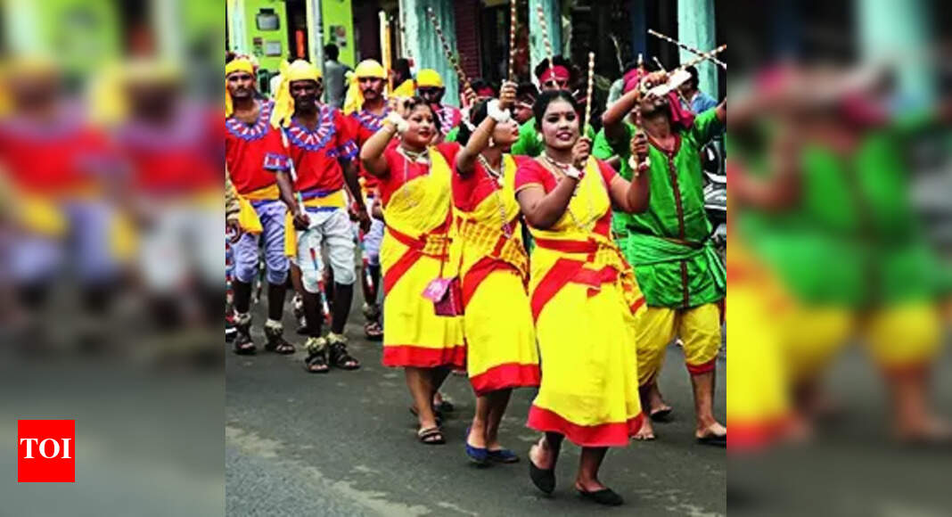 Dance Festival: Odisha’s Kalinga And Maha’s Mukhauta Win Hearts On Day ...