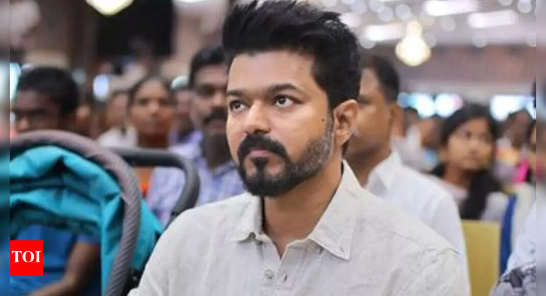 Buzz: Vijay to play a dual role in 'Thalapathy 68' | Tamil Movie News ...