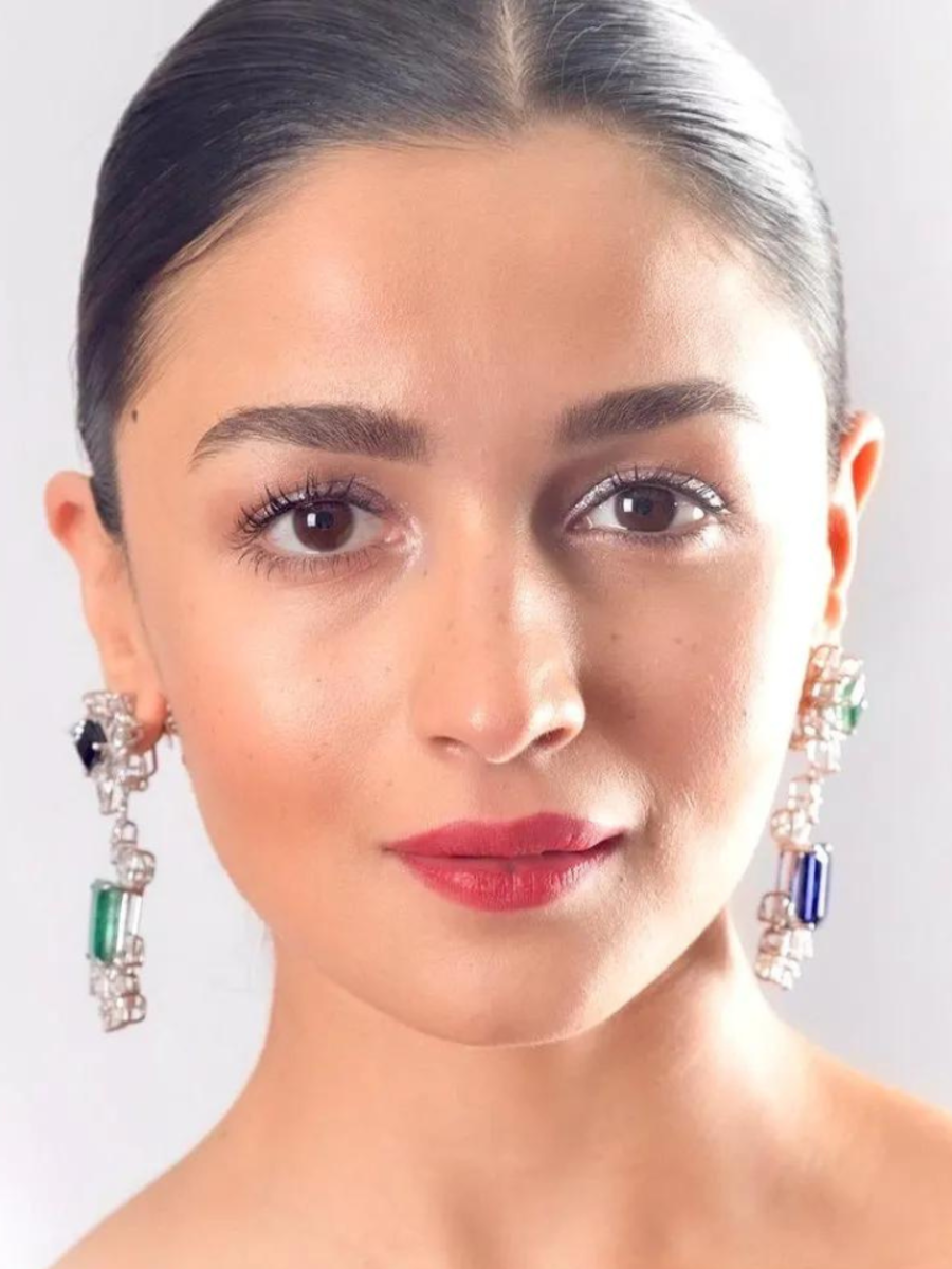 Alia Bhatt's Best Lipstick Looks | Times Now