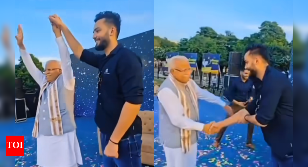 Elvish Yadav's fans turn out in large numbers at his fans meet-up ...
