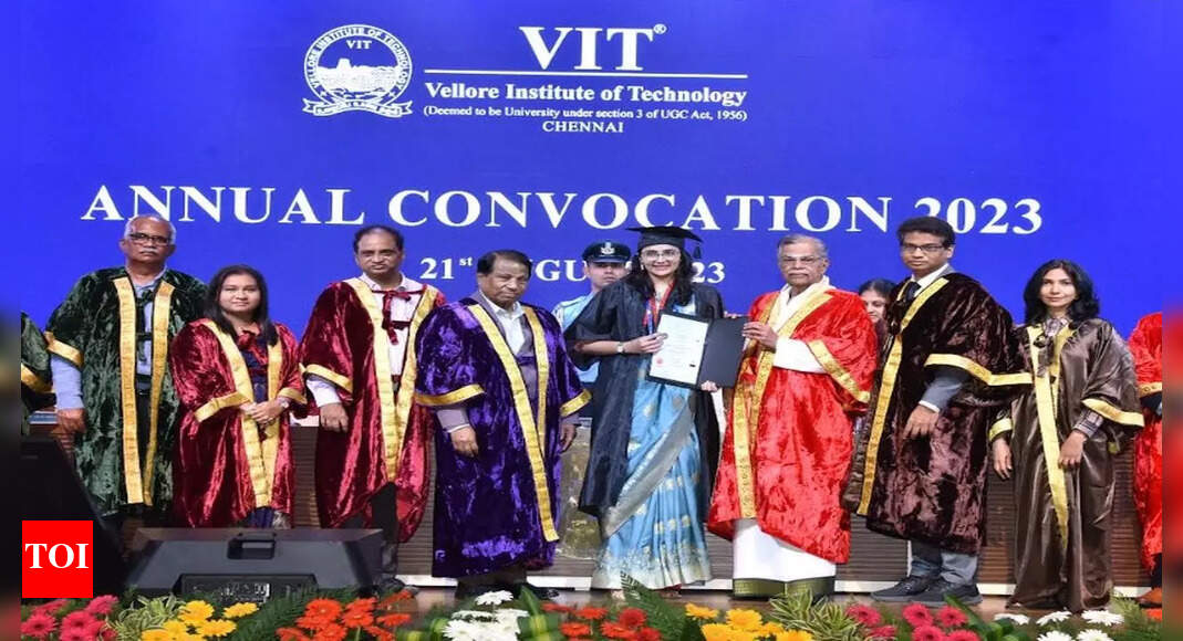 VIT convocation held | Chennai News - Times of India