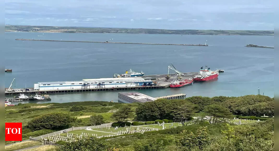 Migrants: Cyprus rescues 115 Syrian migrants aboard 3 separate boats ...