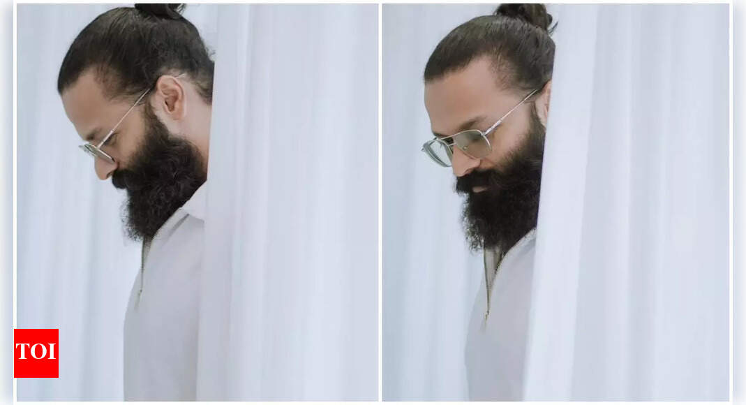 Jayasurya radiates timeless elegance in ethereal white | Malayalam ...