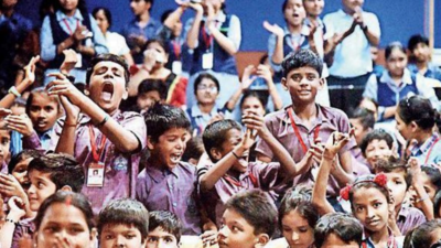 Live Broadcast: Over The Moon! Schools In City Erupt In Chandrayaan ...