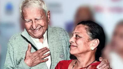 Noted Marathi-Hindi film actor Seema Deo passes away | Mumbai News ...