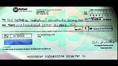 Terms Matching With Generated Keywords:: Man Drops 100 Cr Cheque In ...