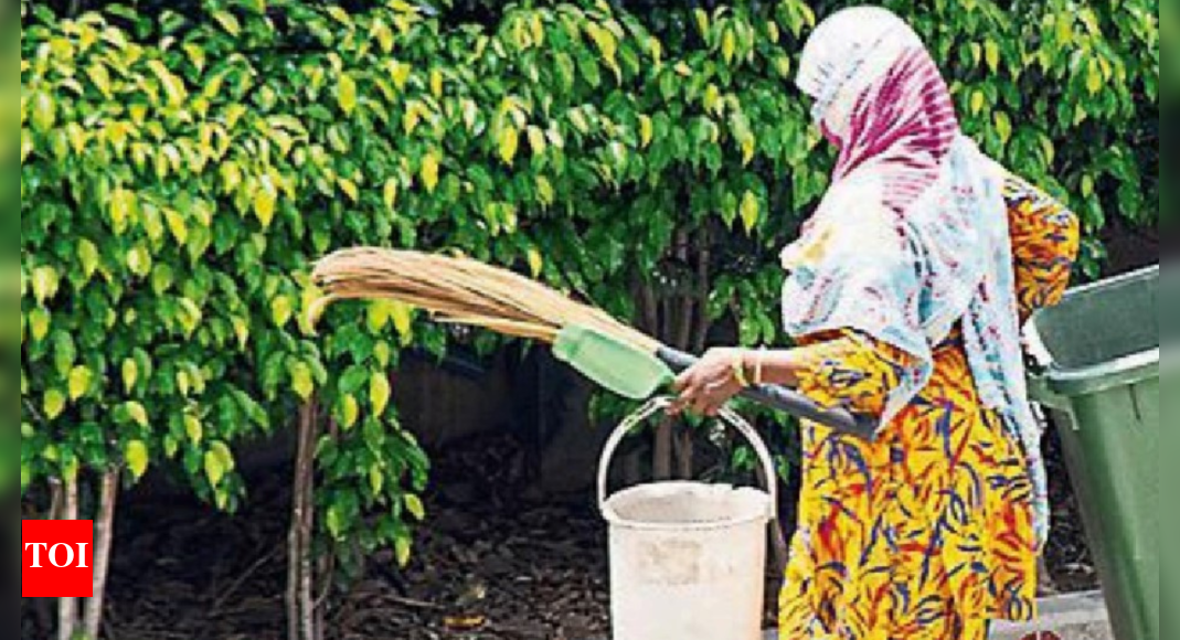 'Safai complaints on 311 to be resolved in 24 hrs' | Delhi News - Times ...