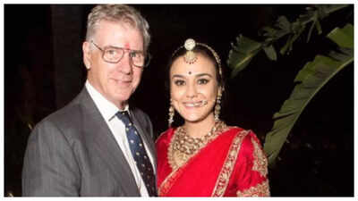 Preity Zinta pens an emotional note remembering her late father-in-law ...