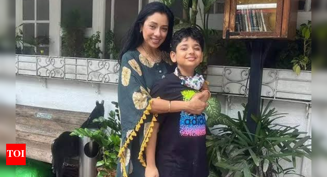 Rupali Ganguly takes son Rudransh and his friends for an adventure trip ...