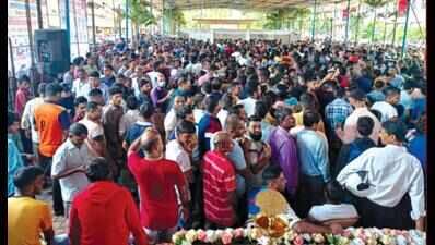 Quepem Ganesh mandal coupons sale halted by rush | Goa News - Times of ...