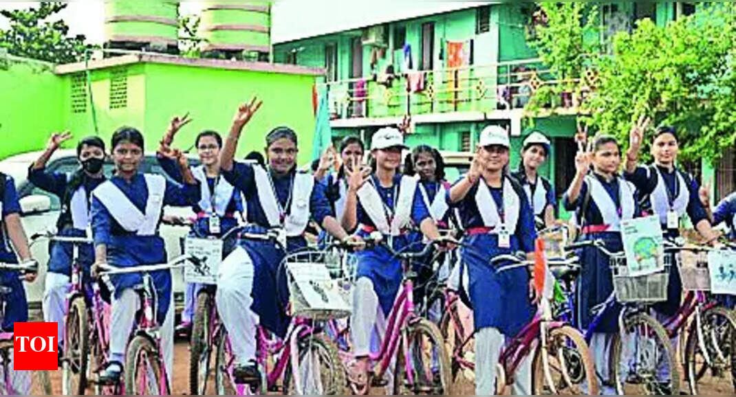 Climate Change: Cycle Rallies To Raise Awareness On Climate Change ...