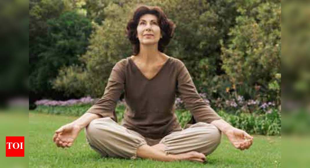 Crossing legs post stroke signals recovery - Times of India