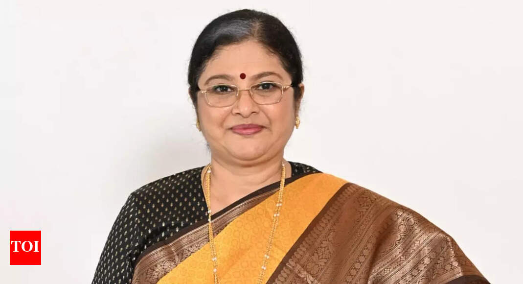 Veteran actress Mahalakshmi to make her acting comeback after thirty ...