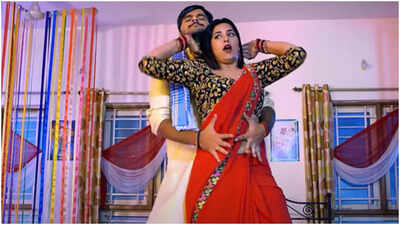 Arvind Akela Kallu and Poonam Dubey's film 'Gumrah' trailer is out ...