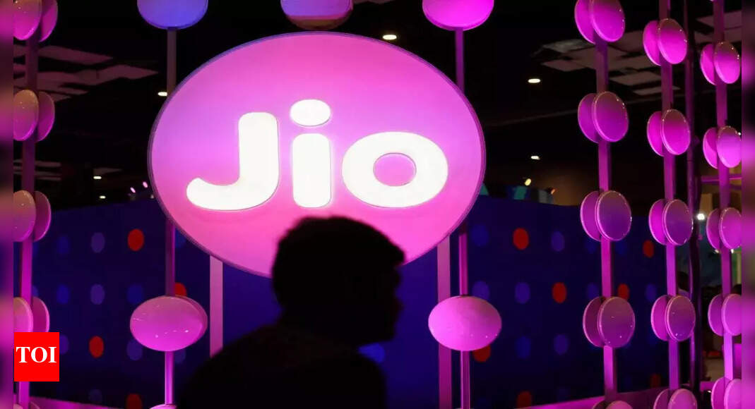 Jio: Jio 5G across India by December, wireless net launch in September ...