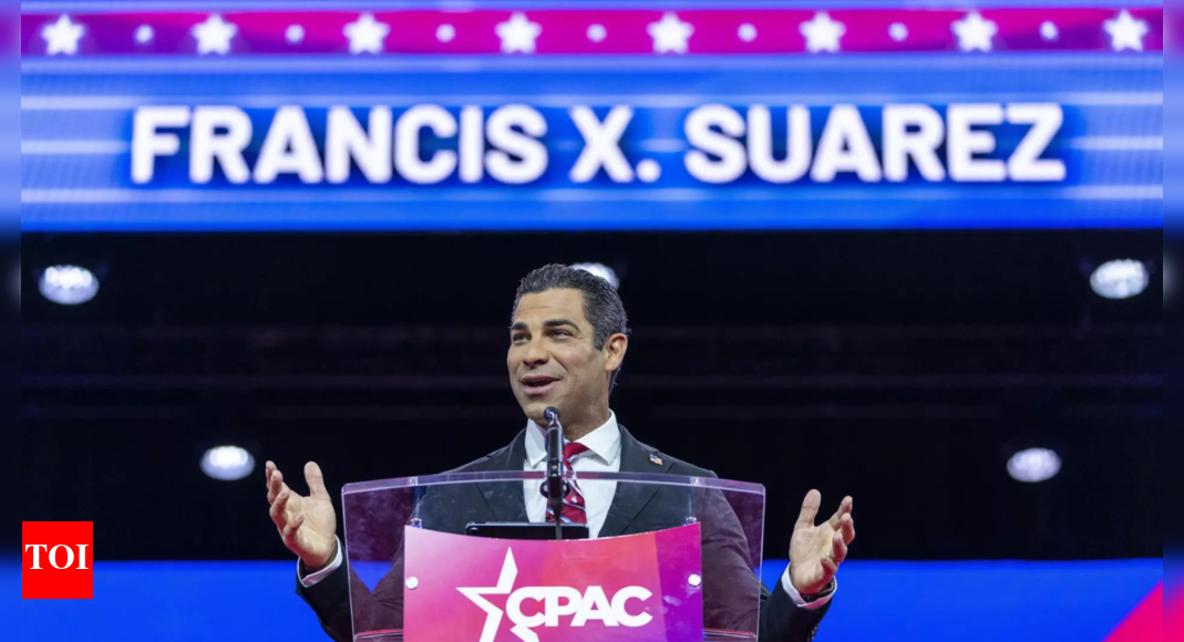 Suarez: Francis Suarez suspends 2024 GOP presidential bid - Times of India
