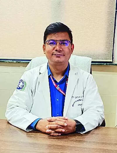 Fellowship: Dr Bhatt Awarded Royal College Of London Fellowship ...