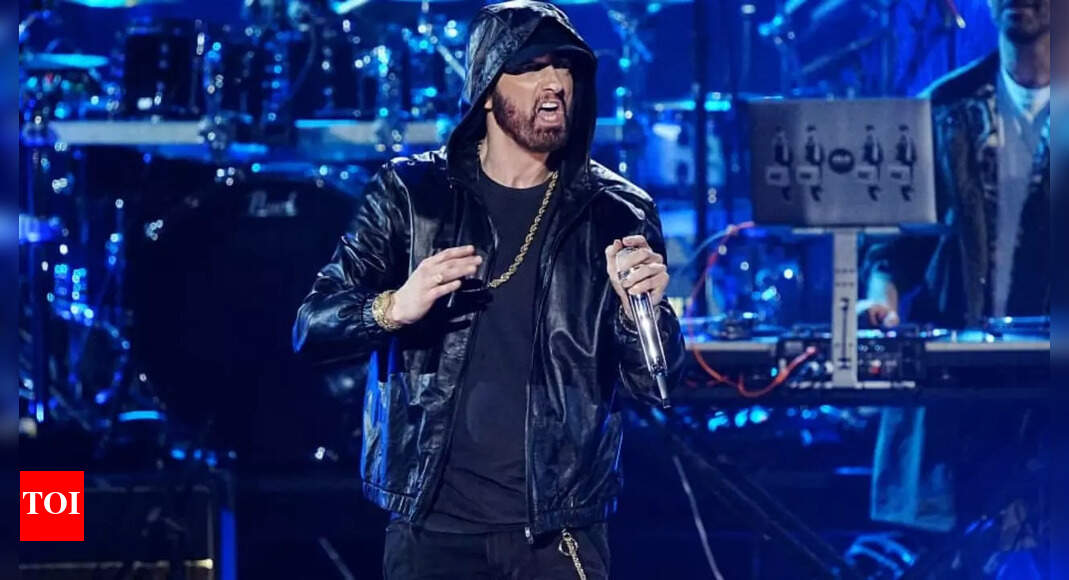 Eminem, Machine Gun Kelly revealed as Jacksonville shooter's targets ...