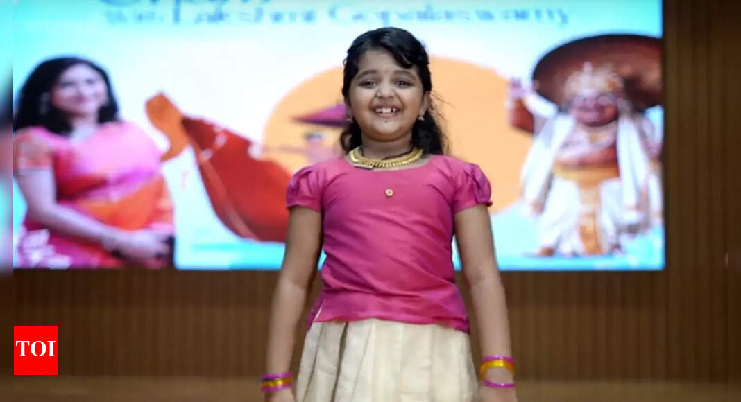 Manimuthu: Manikutty gains applauds for her thought-provoking ...