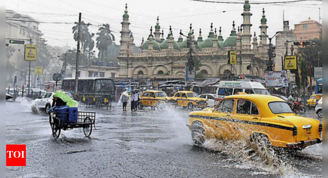 Rain Deficit: 30mm Rain In 30 Mins Sinks South, Central Kol | Kolkata ...