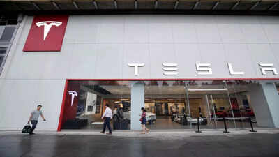 Tesla: Tesla launches new Model 3 in China with longer range - Times of ...