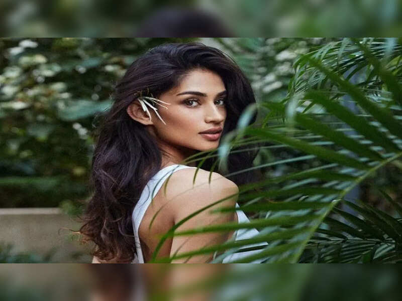 Watch: Shweta Sharda's dance for Miss Diva Universe talent round goes ...