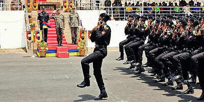 Indian Army: Police Commandos Complete Ph-1 Of Training With Army ...
