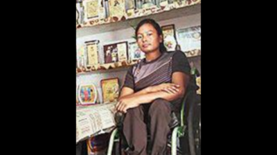 Para-badminton player arranges tickets for Indonesia by raising funds on social media | Dehradun ...