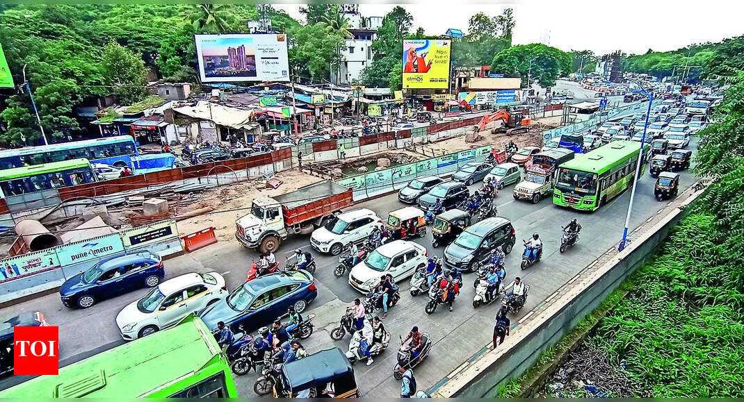 Flyover: Deadline For Sppu Flyover Advanced To August 2024 | Pune News ...