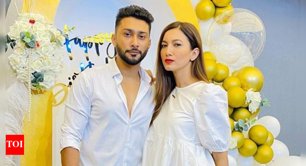 Zaid Darbar recreates wife Gauahar Khan’s famous song Jhalla Wallah ...