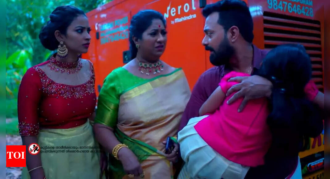 Manimuthu: Bharat and Jayamohini execute their plan and kidnap Muthu ...